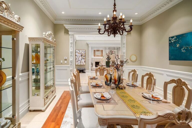 World-class Custom Built Mansion of Luxurious Living with Superior ...