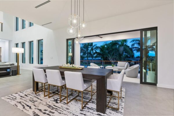 Beautiful Open Custom Longboat Key Waterfront Home with Panoramic View ...