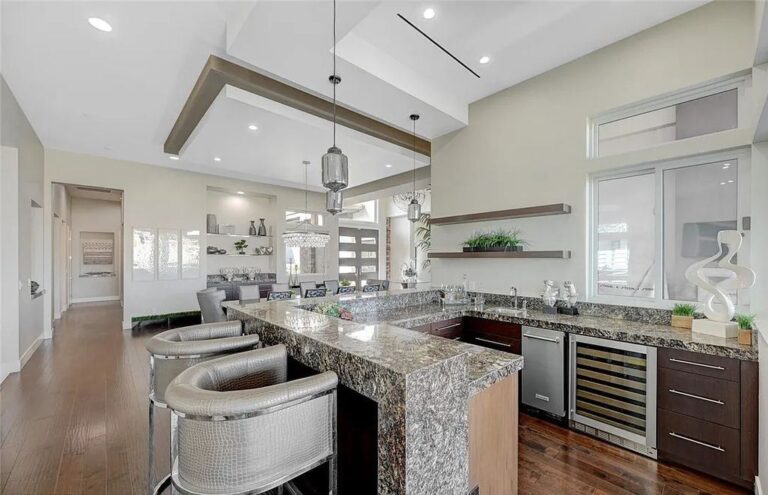 Magnificent Single Story Custom Home on Elevated Lot with Spectacular ...