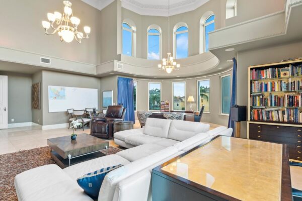 Magnificent Trophy Property in Tierra Verde, Florida with Sweeping Wide ...