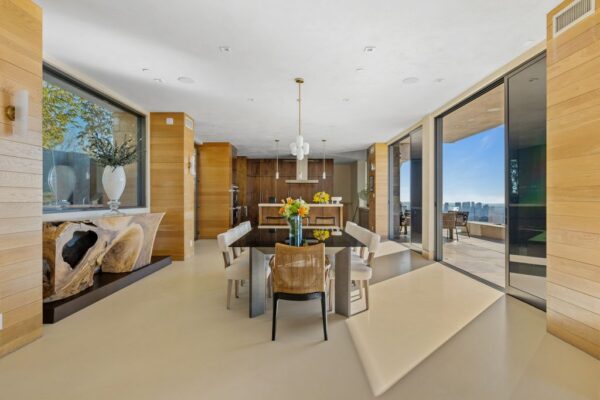 This Stunning Architectural Gem on Sunset Strip is An Oasis of Luxury ...