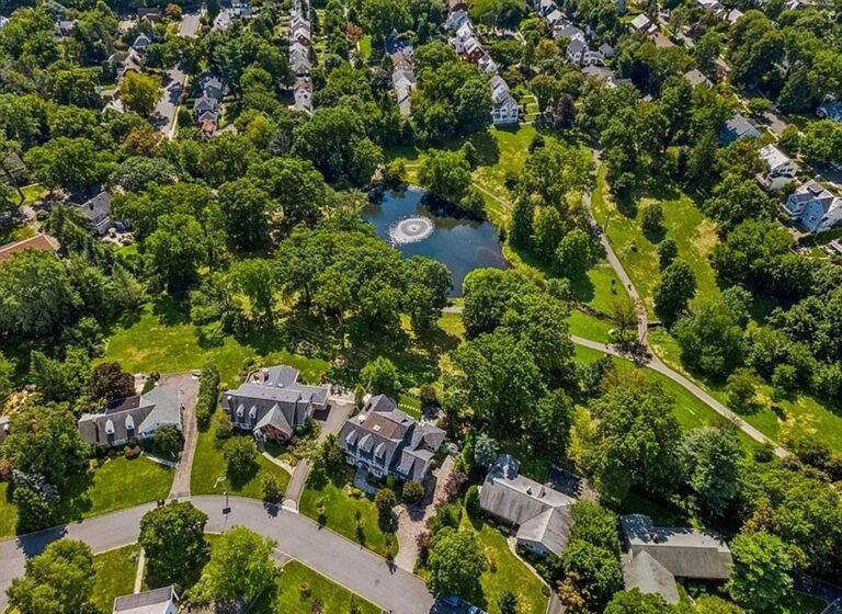 Each Room of this $3.5M Exquisite, Sun-filled Colonial Estate in ...