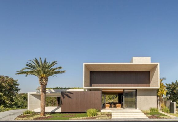 TP House, an Elegant, Simple Volumetry in Brazil by Leo Romano