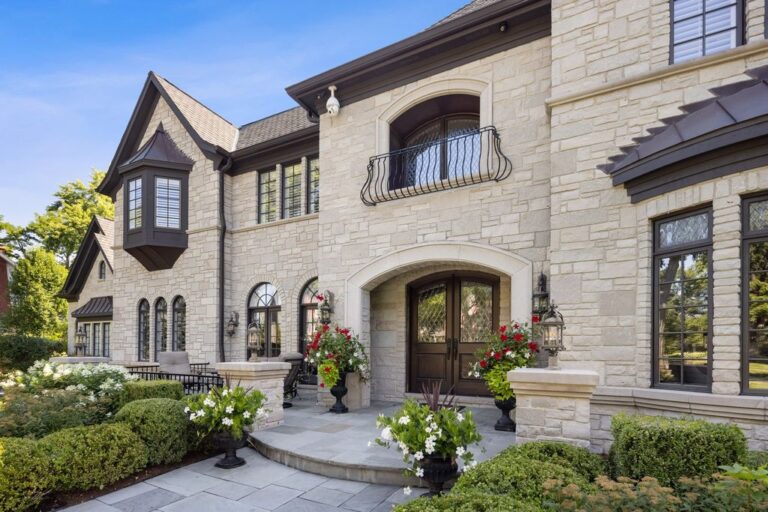 The Best of the Best! This $3.995M Family Home Exudes Modern Luxury & Elevated Style in Elmhurst, IL