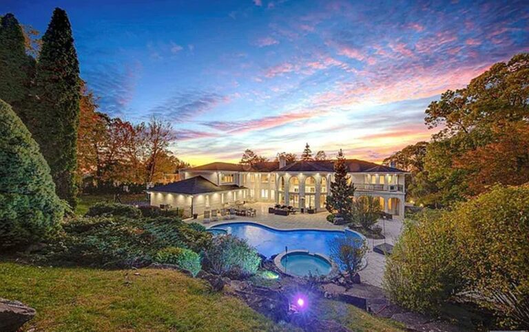 There's an Enormous Amount of Hidden Features to be Told in this $4.95M ...