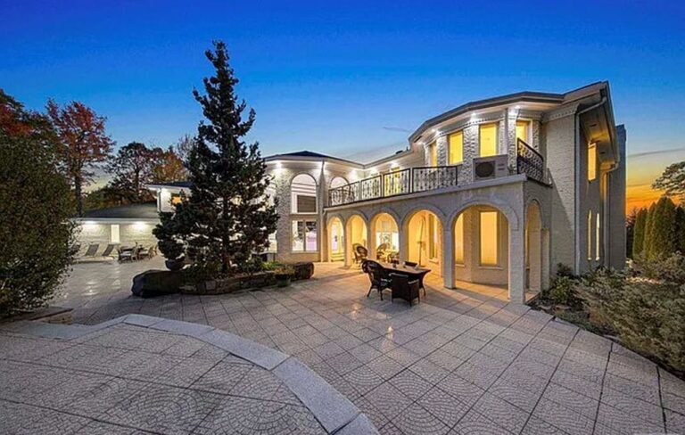There's an Enormous Amount of Hidden Features to be Told in this $4.95M ...