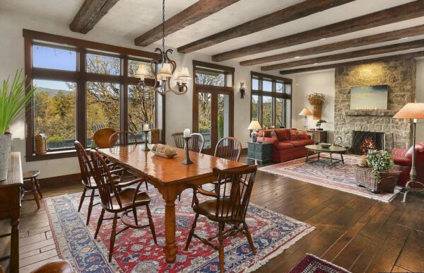 This $5.5M Angle Farm Estate in Scio, OR Built with Extraordinary ...