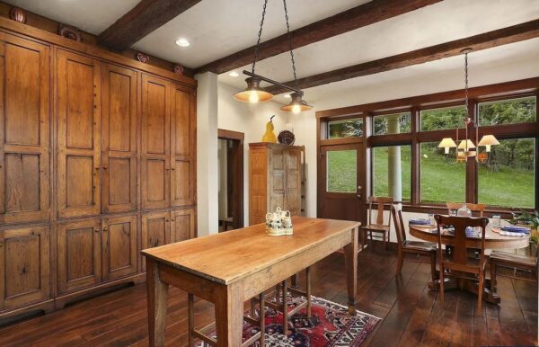 This $5.5M Angle Farm Estate in Scio, OR Built with Extraordinary ...