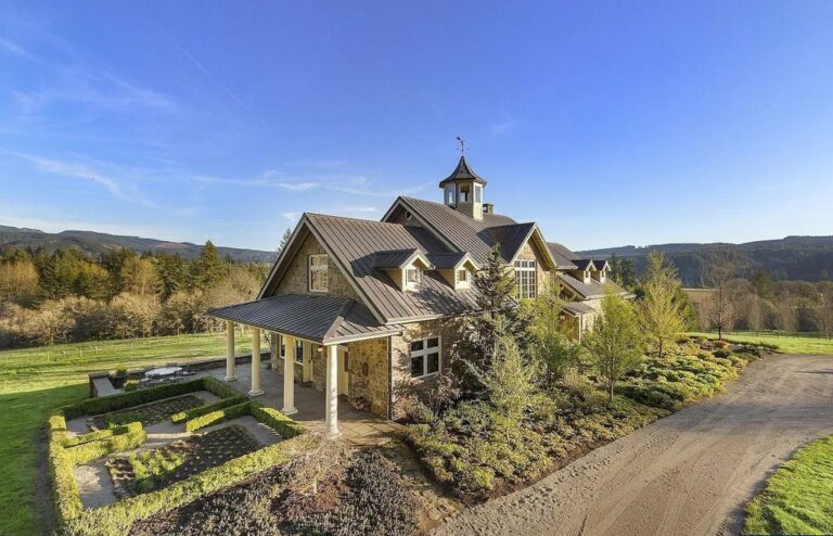 This $5.5M Angle Farm Estate in Scio, OR Built with Extraordinary ...