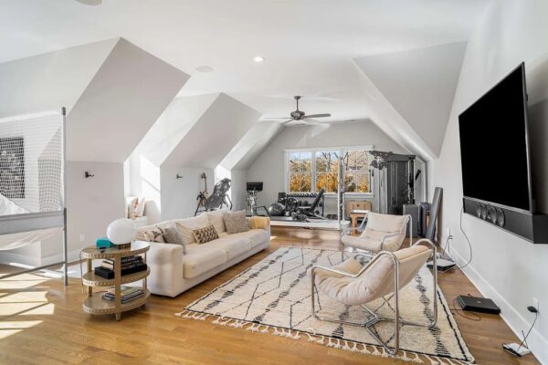 This $5,450,000 Smart Home in Nashville, TN Features the Height of ...