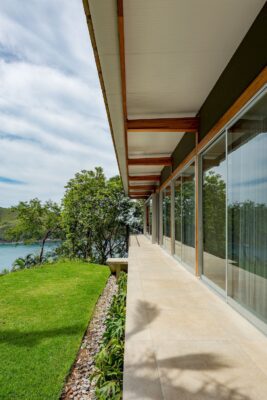 Toque Toque House, simple, flexible project in Brazil by Nitsche Arquitetos