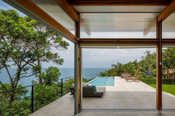 Toque Toque House, simple, flexible project in Brazil by Nitsche Arquitetos