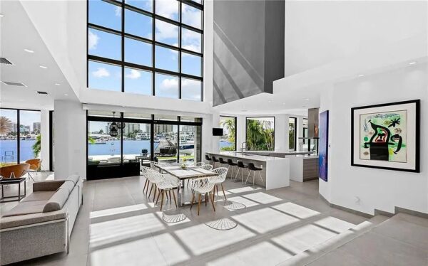 Unrivaled Contemporary Architecture with Panoramic Views Over Sunrise ...
