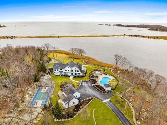 Experience The Epitome of Luxurious Waterfront Living in This $6.8M ...
