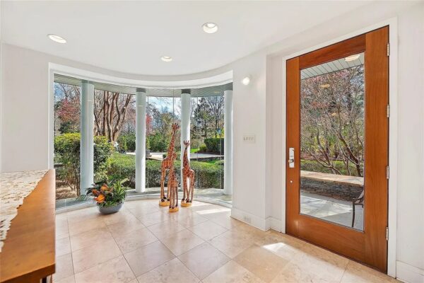 For $3.2M, This is Your Chance to Own Lakefront Property with Bauhaus ...