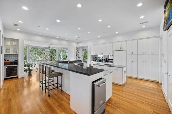 For $3.2M, This is Your Chance to Own Lakefront Property with Bauhaus ...