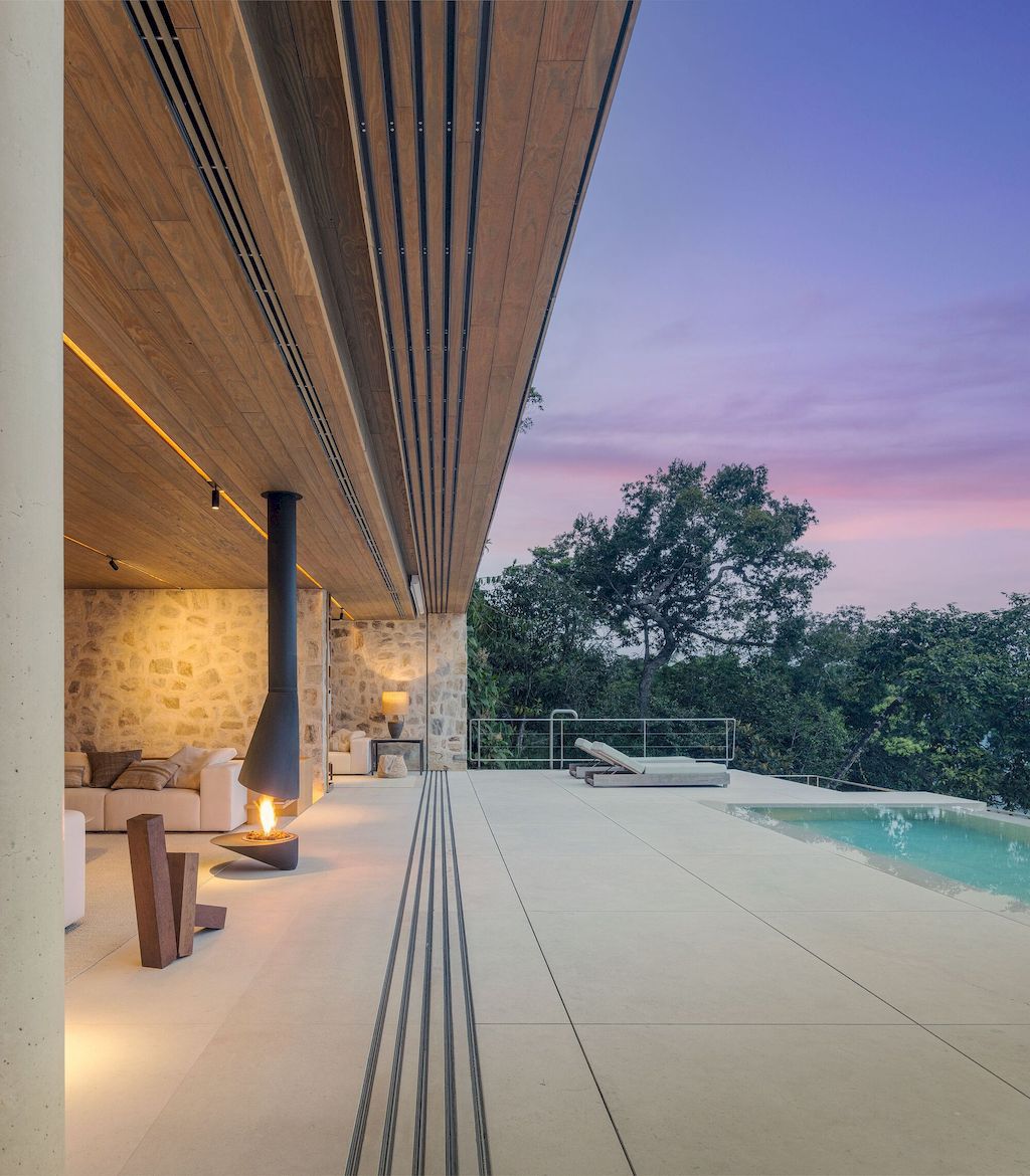 LAB House, stunning home blend in with nature by Studio Arthur Casas