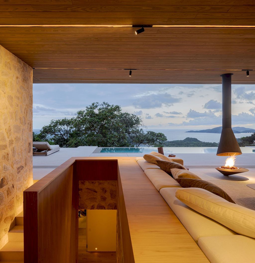 LAB House, stunning home blend in with nature by Studio Arthur Casas