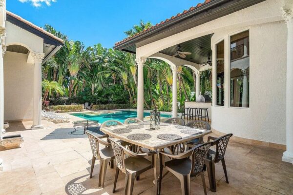 Luxurious Mansion with Sprawling Lot in Boynton Beach is Listing for $8 ...
