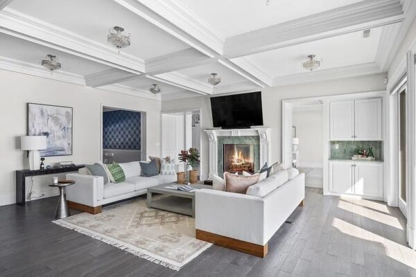 Perfect Blend of Classic and Contemporary Style, Stunning Manchester ...