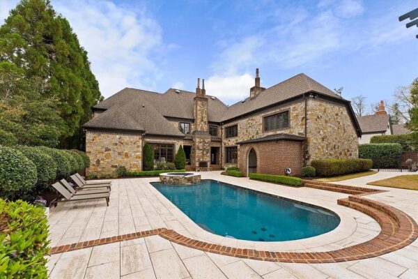 Welcome to This $3.199M Modern, Luxurious, European Masterpiece in ...