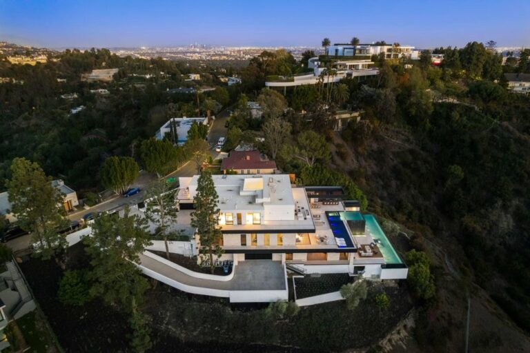 Luxurious 7-Bedroom Bel Air Estate with Dual Pools and Stunning Views