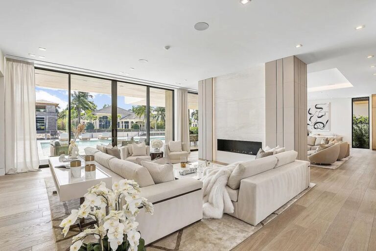 Awe-Inspiring Design Meets Waterfront Serenity in This $27 Million Boca ...