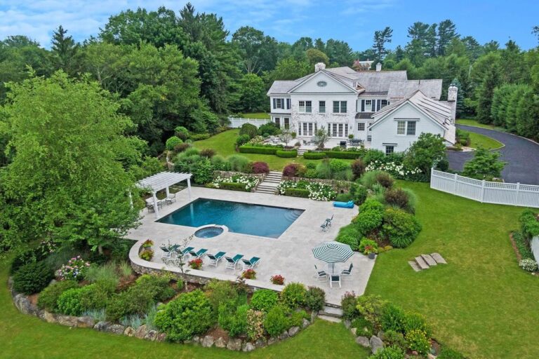 Exceptional Craftsmanship Shines in this Elegant $4.95M Georgian ...