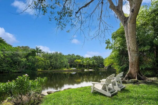 Explore the $16.5 Million Lakefront Estate in the Prestigious Snapper ...