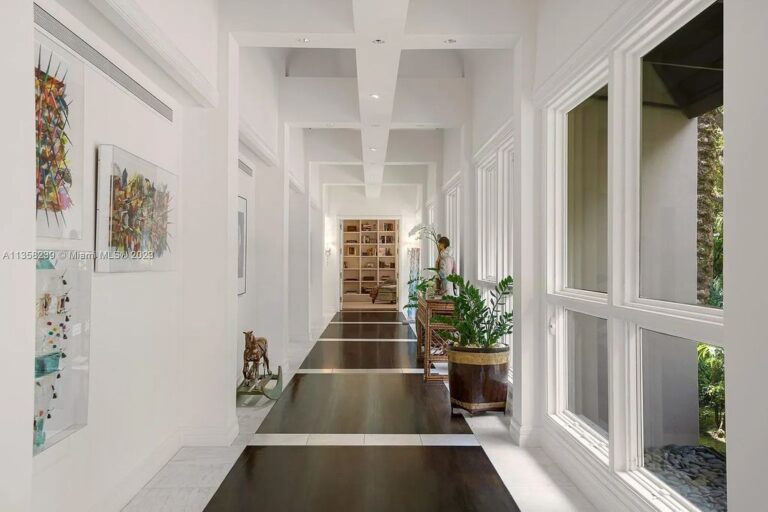 Explore the $16.5 Million Lakefront Estate in the Prestigious Snapper ...