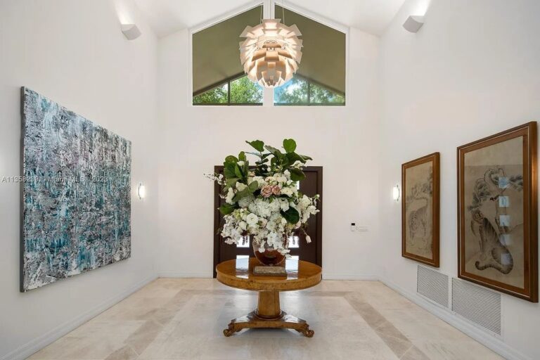 Explore the $16.5 Million Lakefront Estate in the Prestigious Snapper ...