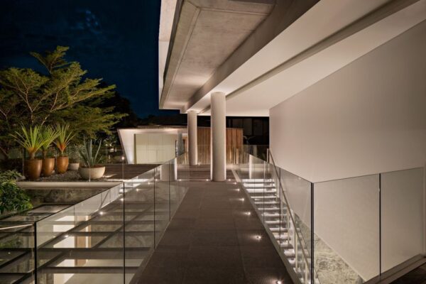 Luke House, an Impressive Luxury Project by Budipradono Architects