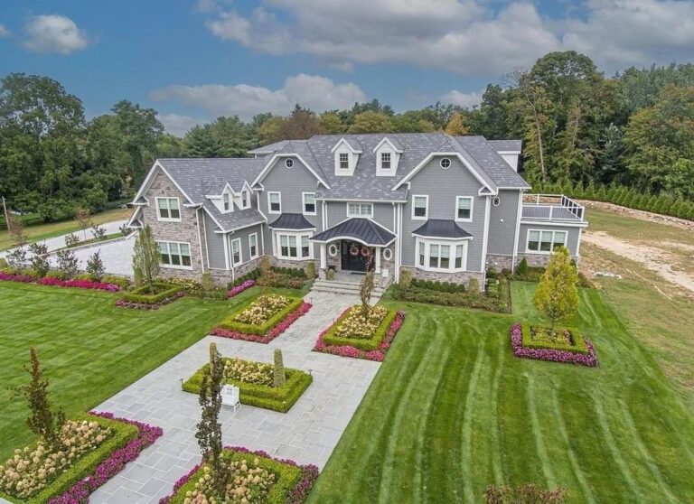 Mannetto Hill Manor! Magnificent Luxury Estate in Huntington, NY for ...