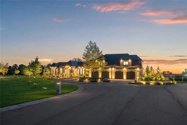 Spectacular Mansion Set on a 5.2-Acre Paradise Estate in Ontario, Canada
