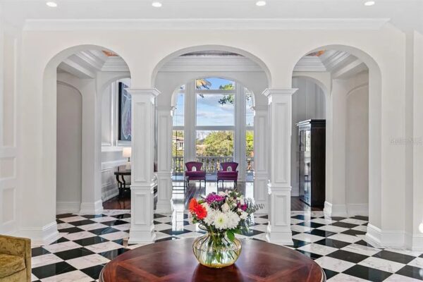 The Windermere's Finest $6 Million Home Overlooking Isleworth's 14th Green