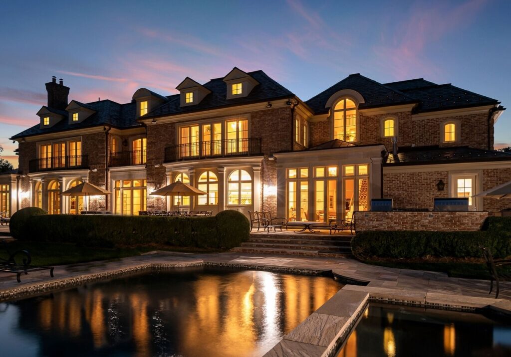 Majestic Alpine Estate: A Luxurious Retreat in Northern Bergen County ...