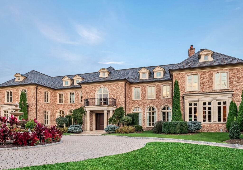 Majestic Alpine Estate: A Luxurious Retreat in Northern Bergen County ...
