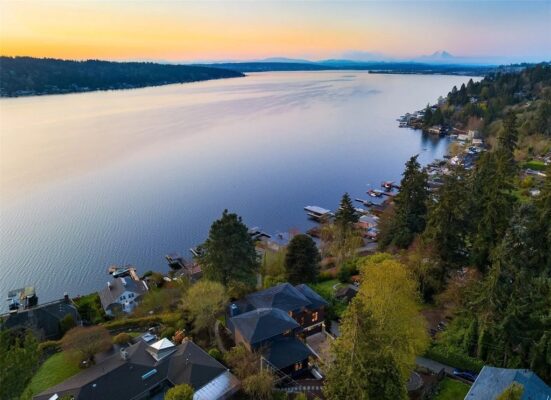 Extraordinary Design and Lake Washington Views: Seattle, WA Home Listed ...
