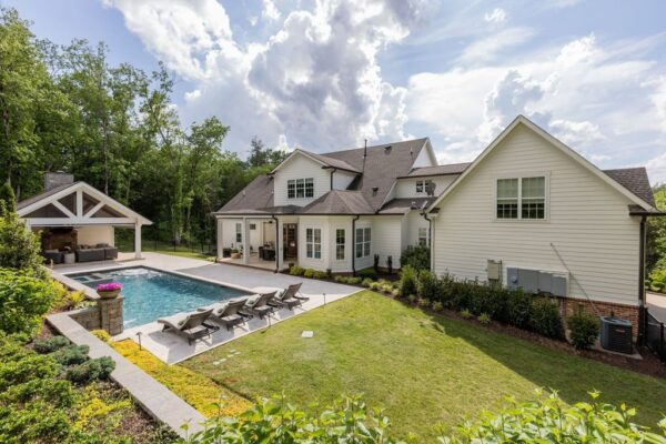 Gorgeous White Custom Farmhouse in Franklin, TN Embraces with its Warm ...