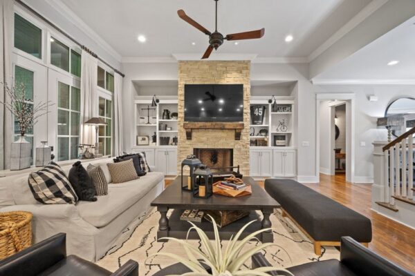 Impressive Designer Home in Brentwood, Tennessee: A Masterpiece of ...