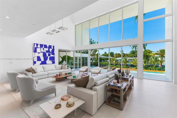 Stunning Key Biscayne Waterfront Home Hits the Market for $23.9 Million ...