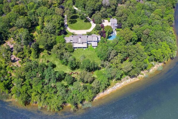 Wainscott, NY Estate with 827 ft. of Water Frontage and Unparalleled ...