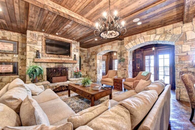 Kent Rock Manor: An Exquisite Venue for Grand Gatherings and Elegant ...