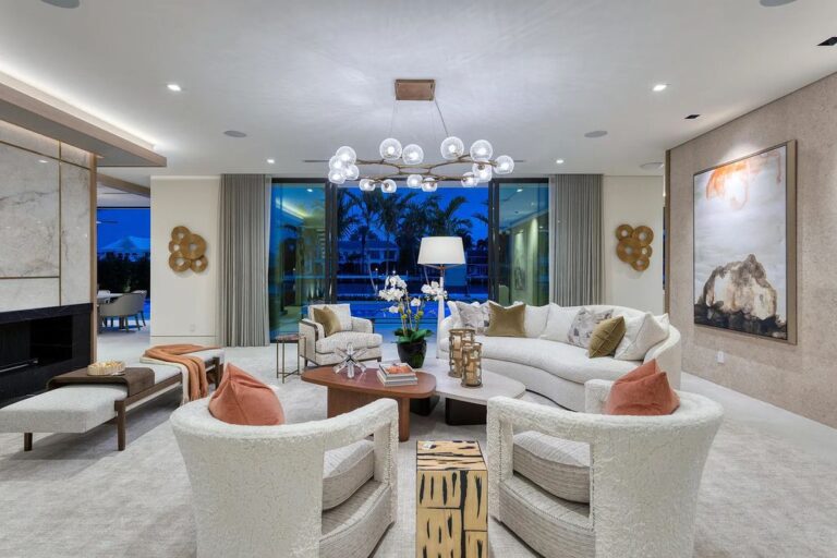 Luxurious Modern Masterpiece in $16 Million Exquisite Boca Raton Estate