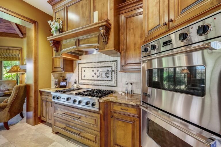 Magnificent Mequon, WI Property: Mesmerizing Lake Michigan Views and ...