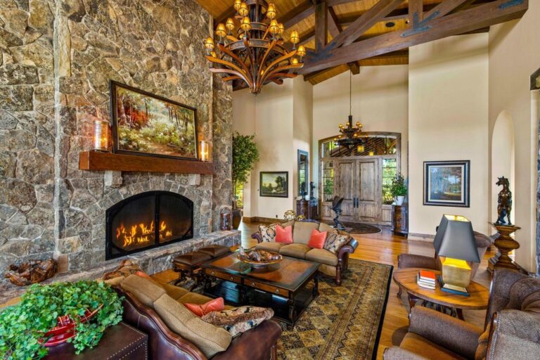 R&B Ranch: Luxurious Legacy Ranch with Breathtaking Views of the ...