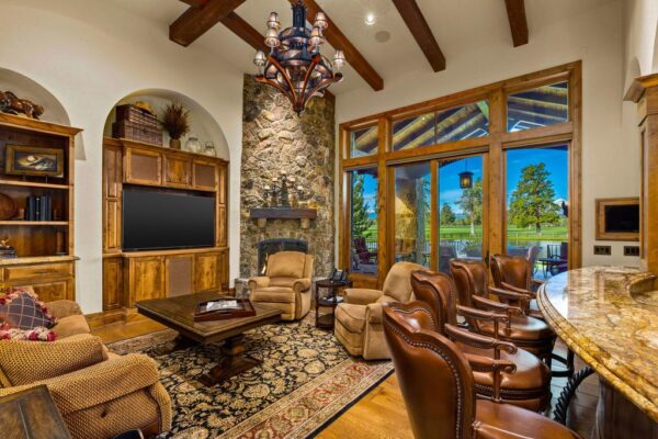 R&B Ranch: Luxurious Legacy Ranch with Breathtaking Views of the ...