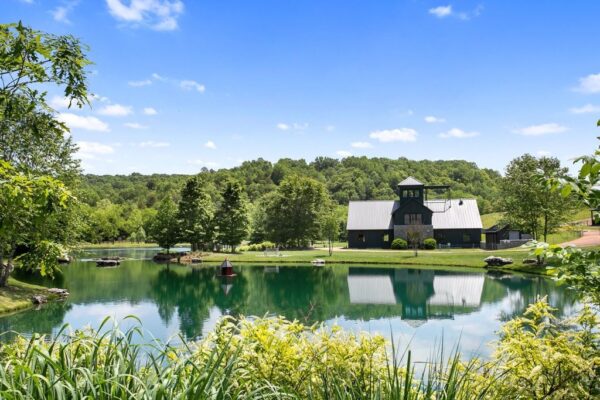 Spectacular Twin Rivers Farm Estate in Franklin, TN - An Unparalleled ...