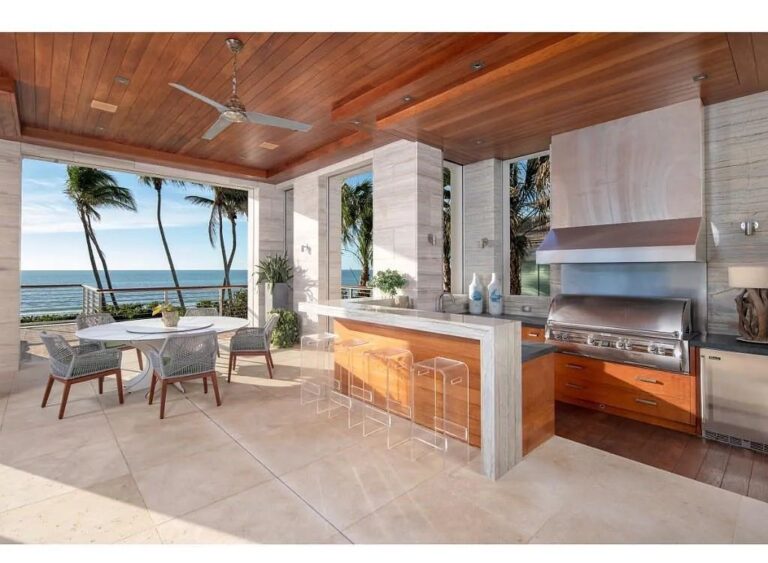 Unparalleled Beachfront Majesty: $88 Million Naples Estate with 175ft ...