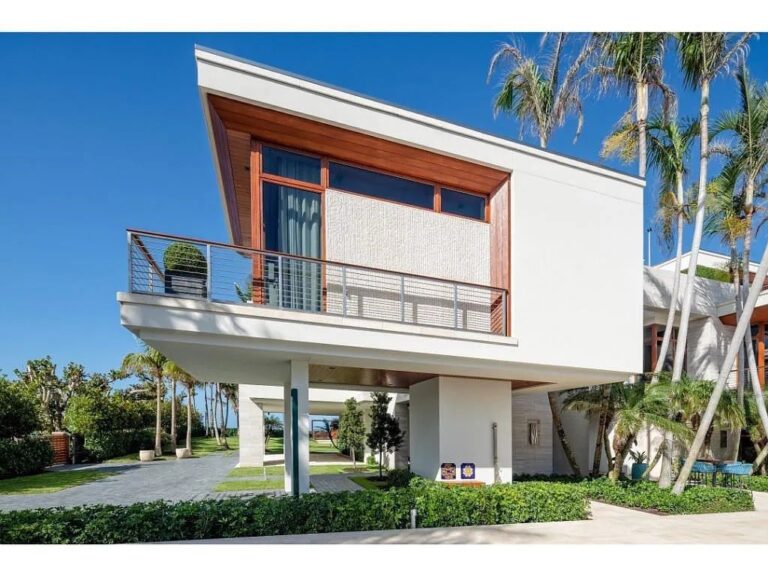 Unparalleled Beachfront Majesty: $88 Million Naples Estate with 175ft ...